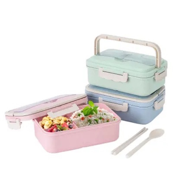 Kitchen | Pink Bento Box | Poshmark